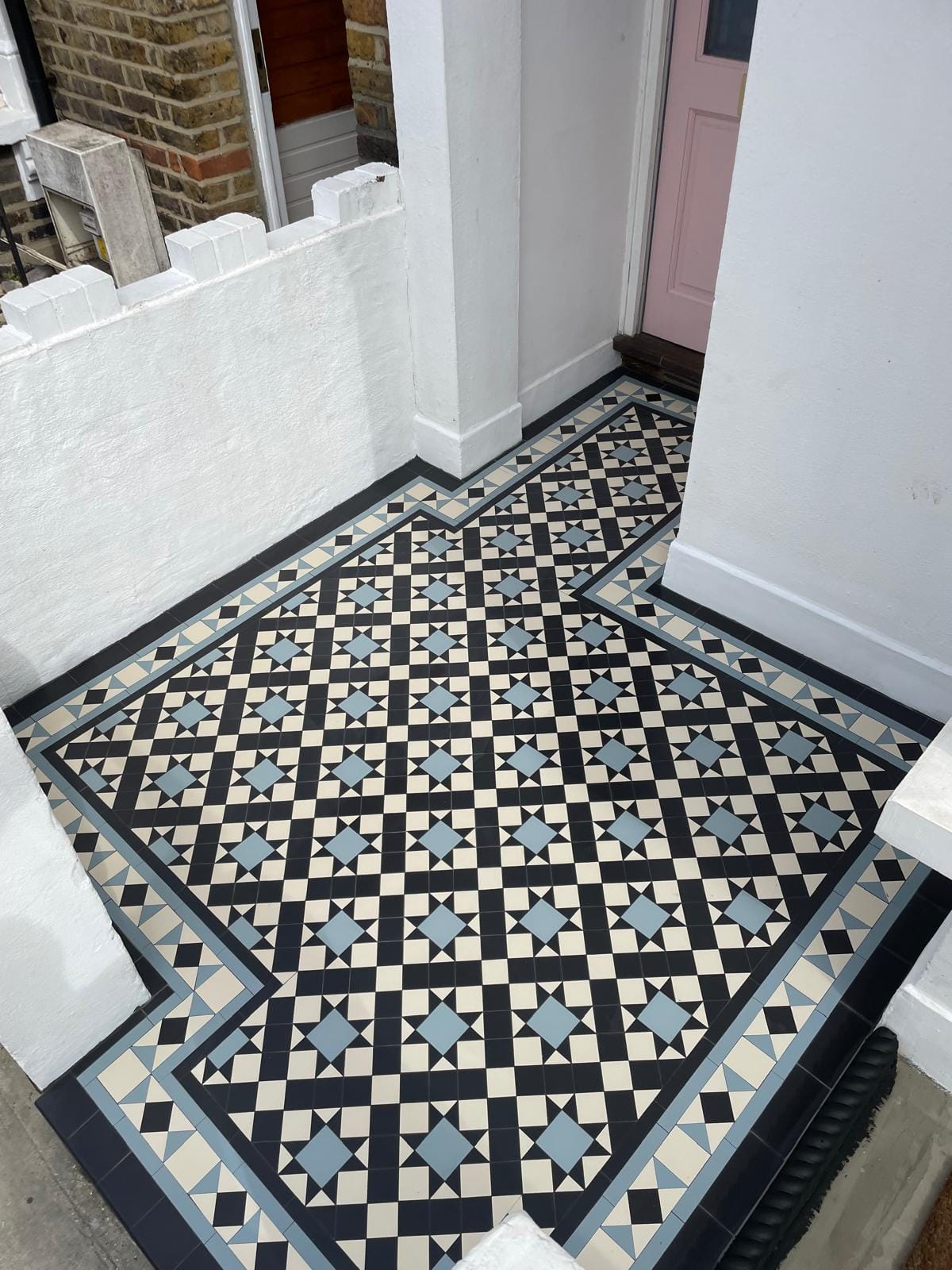 A History of Victorian Floor Tiles - Victorian Tiles London